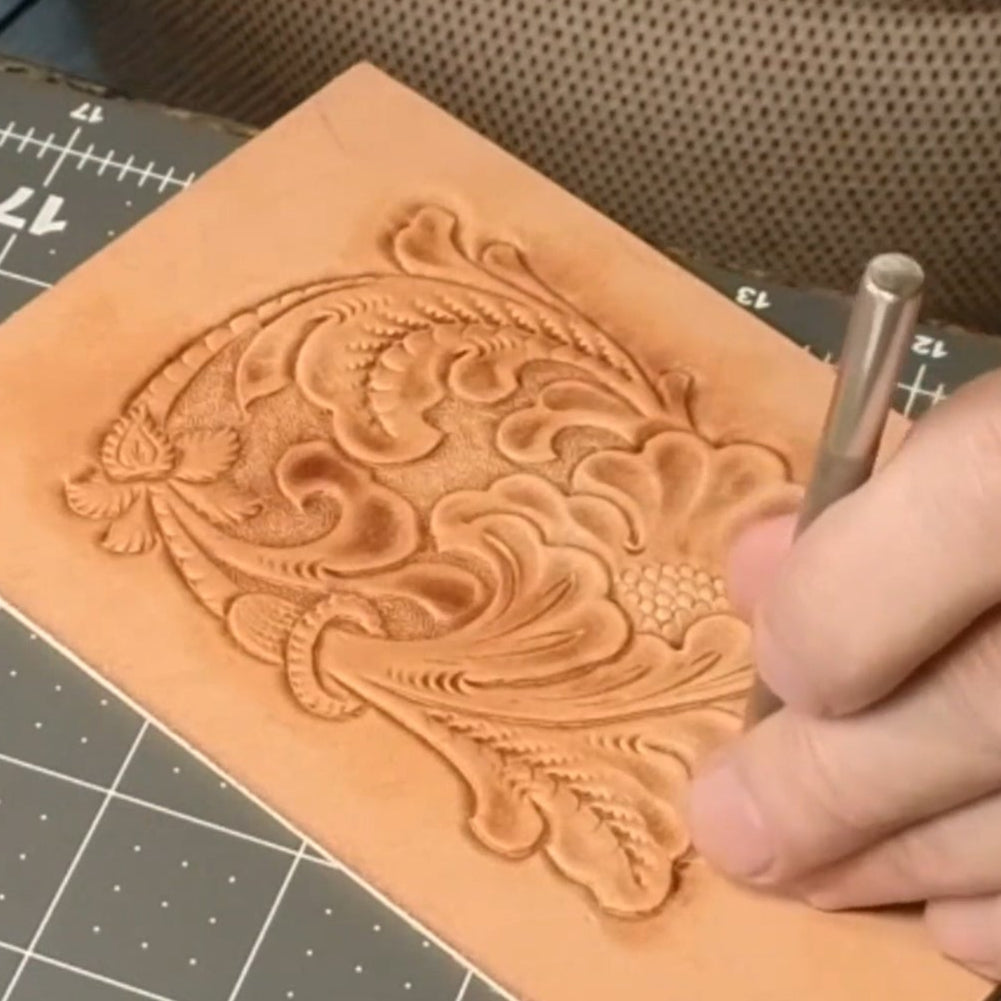 Carving in the Style of FO Baird with Jim Linnell – Elktracks Studio