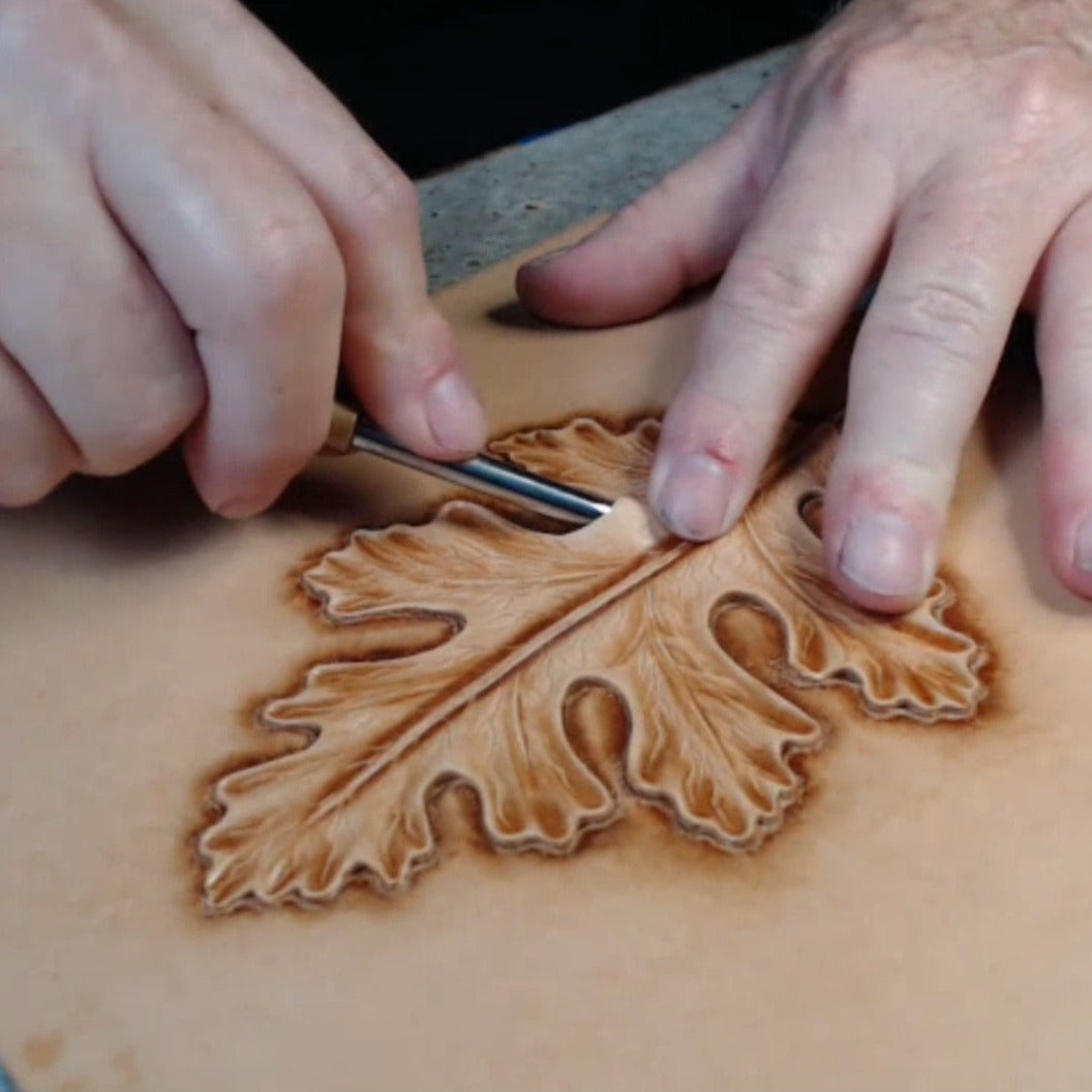 Carving White Oak Leaves with Ed LaBarre – Elktracks Studio