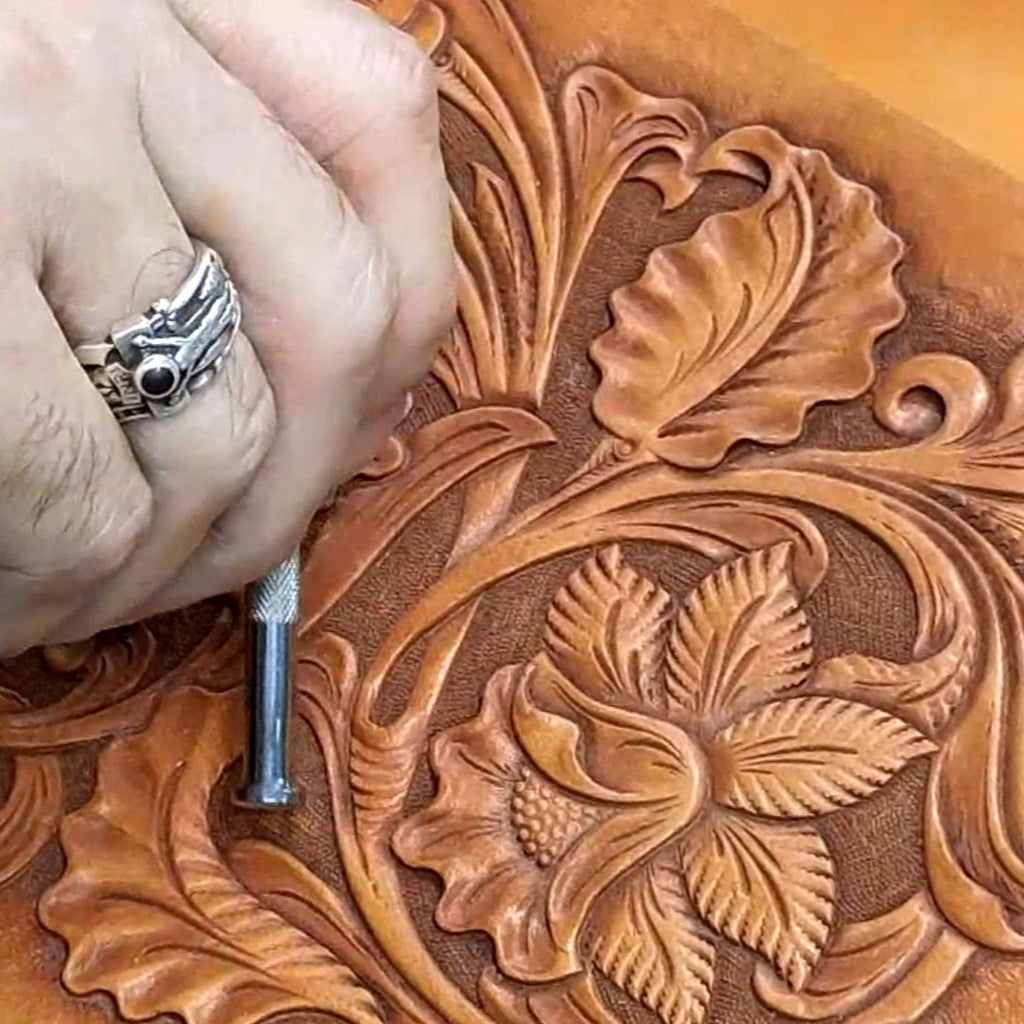 Advanced Camouflage Techniques with Jim Linnell – Elktracks Studio