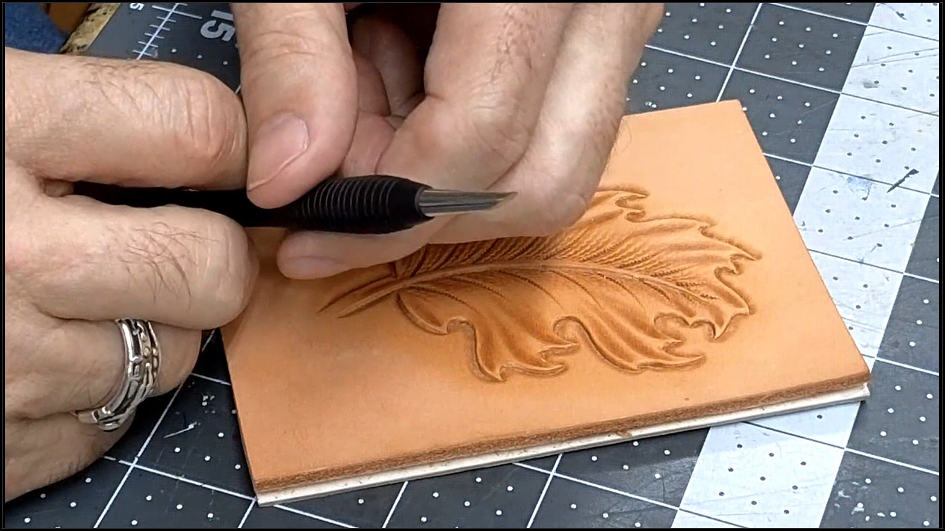 Petal Lifter Finesse with Jim Linnell – Elktracks Studio