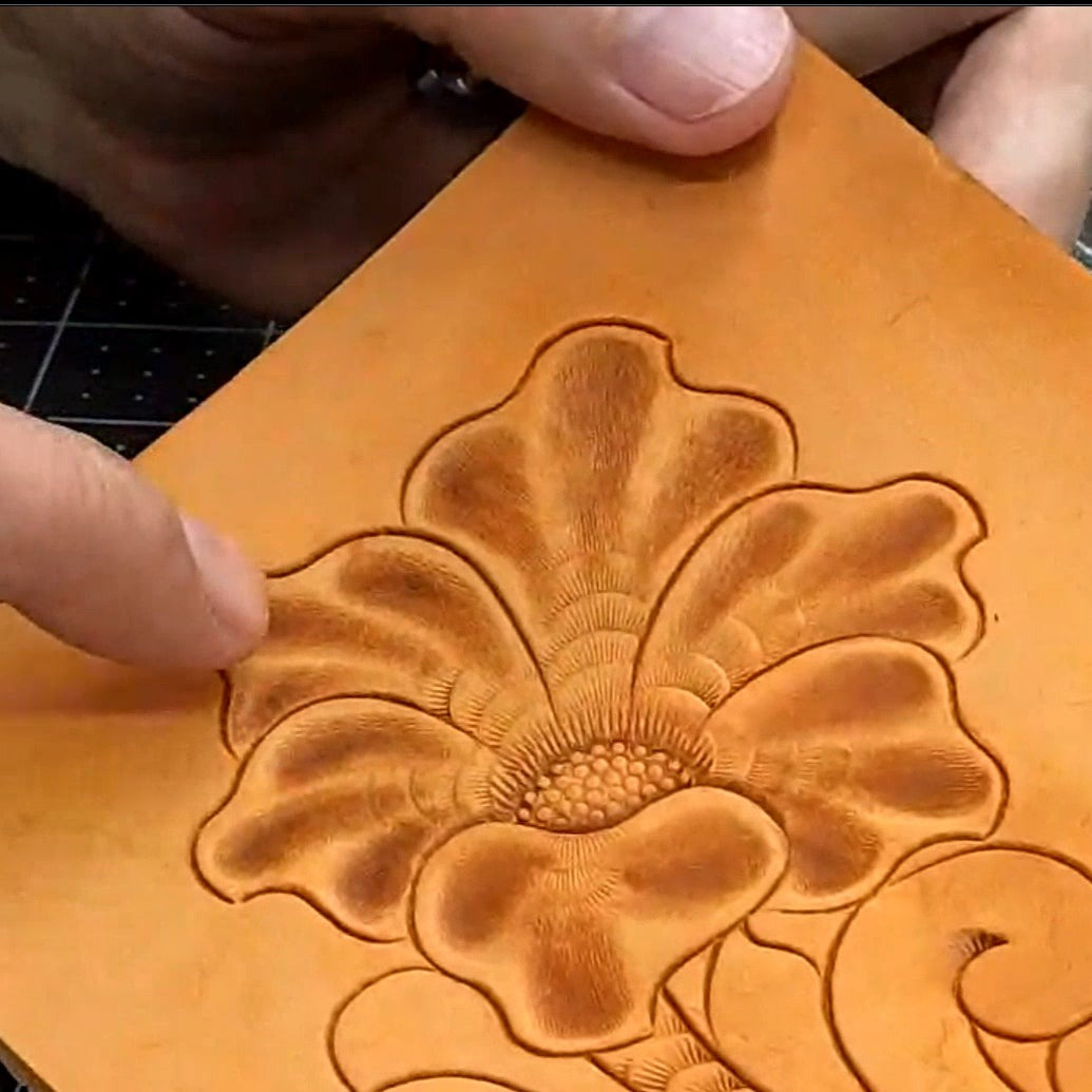 Advanced Pear Shading Techniques with Jim Linnell – Elktracks Studio